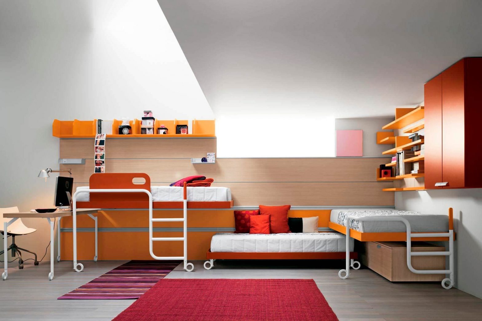 25 Travel Agency Office Interior Designs You Must See