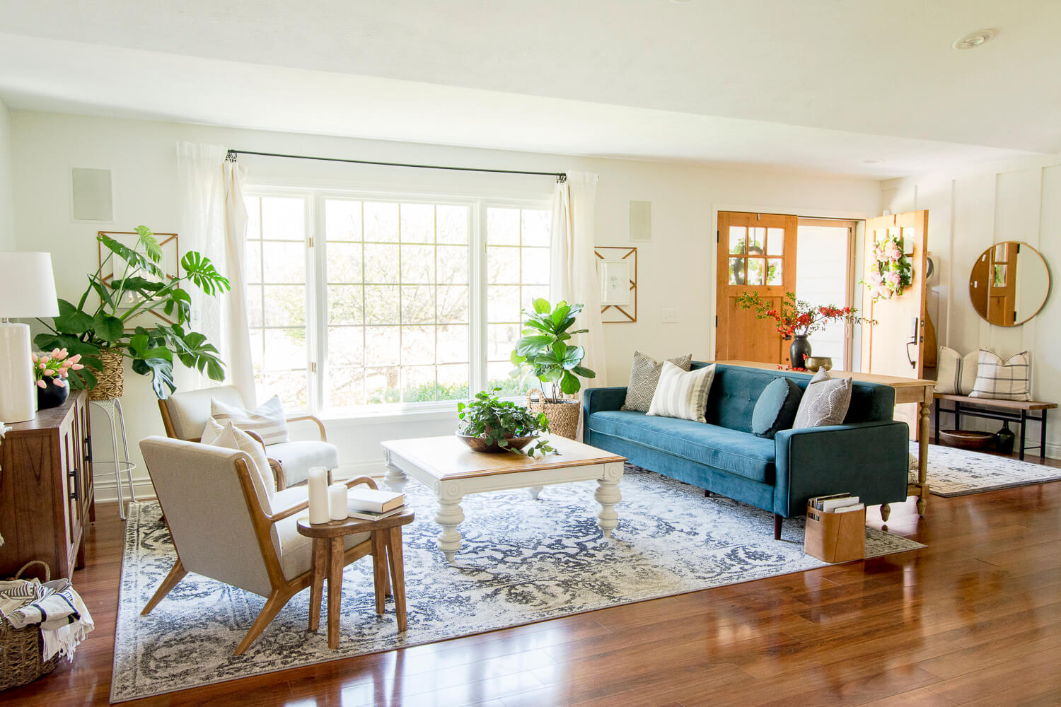 15+ Minimalist Bohemian Living Room Design Ideas